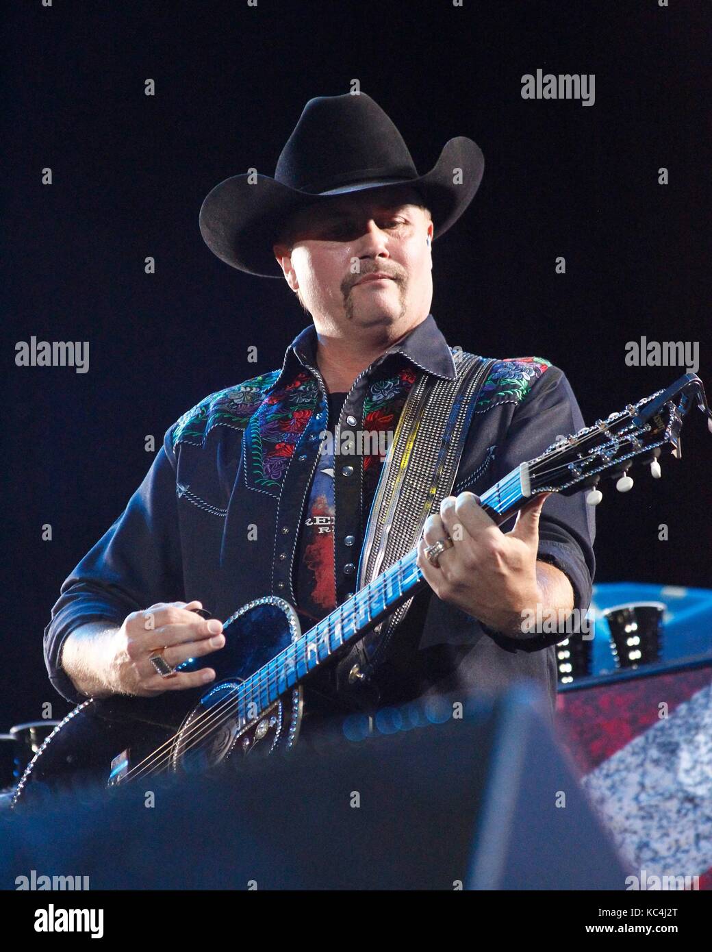 Las Vegas, NV, USA. 1st Oct, 2017. John Rich of Big and Rich on stage ...