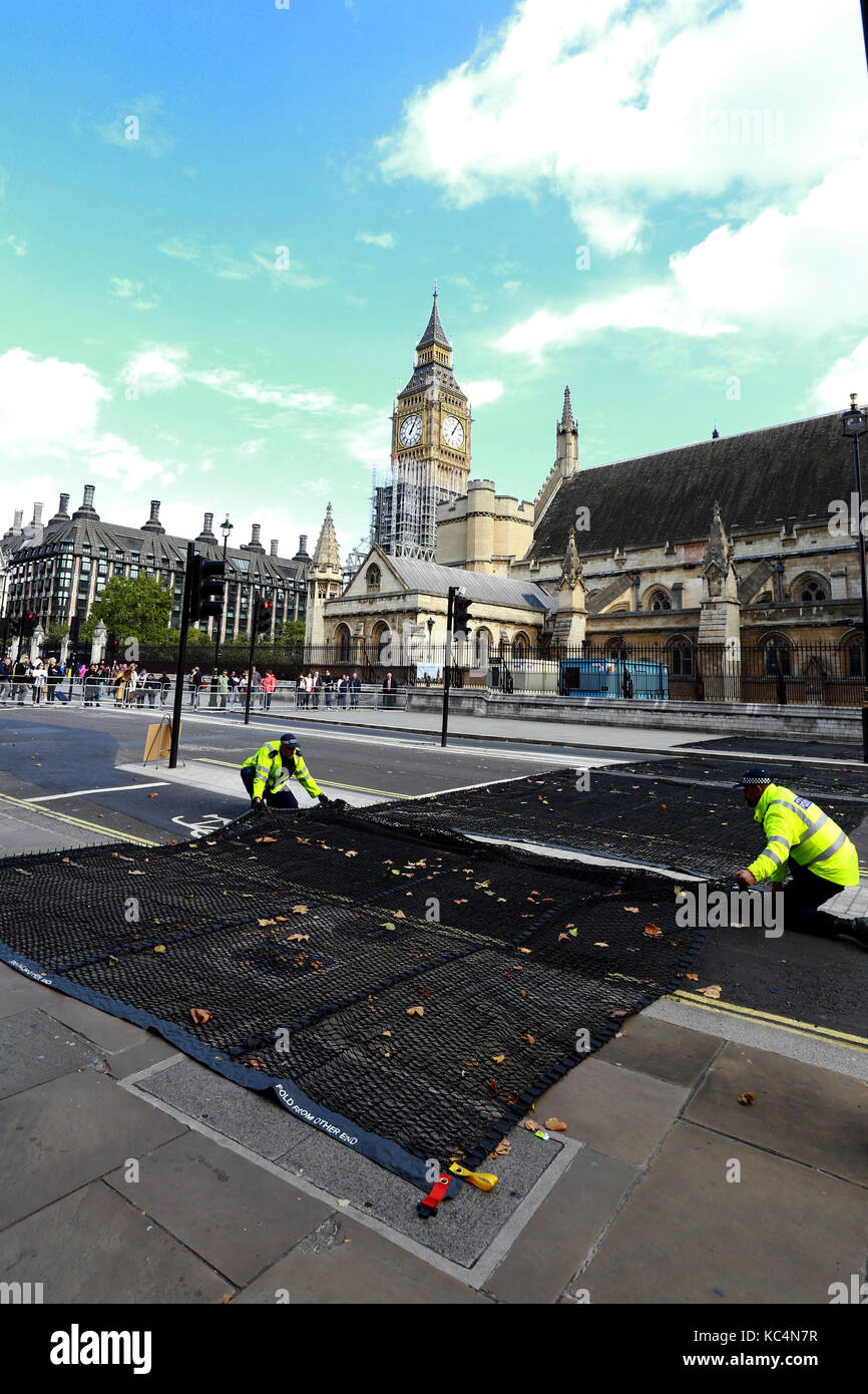 Spiked dress hi-res stock photography and images - Alamy