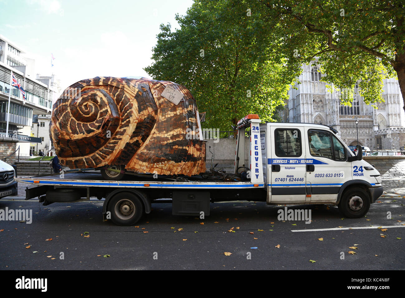 London, UK. 02nd Oct, 2017. What looks like a snail is seen on the back ...
