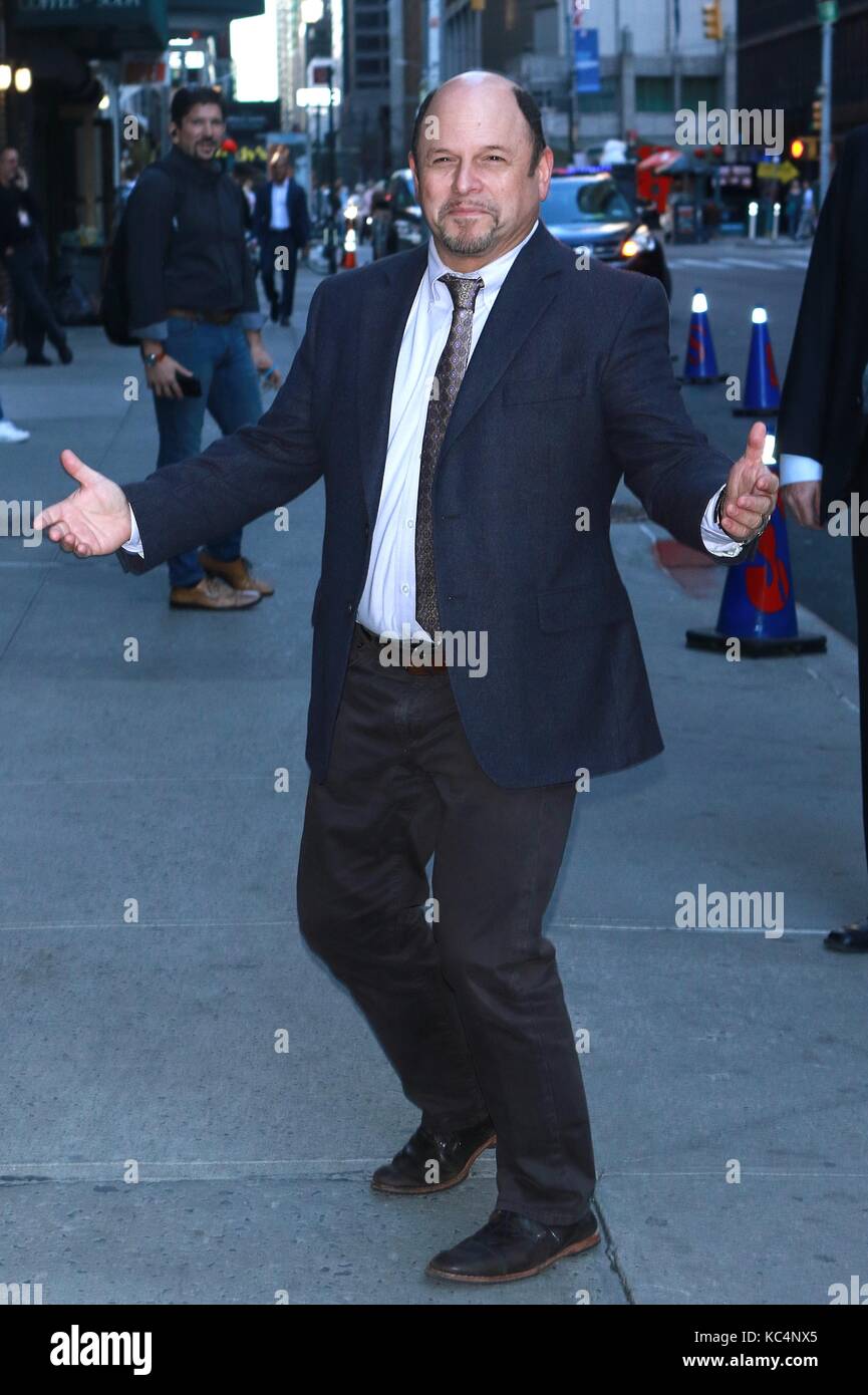 New York, NY, USA. 2nd Oct, 2017. Jason Alexander at The Late Show With ...