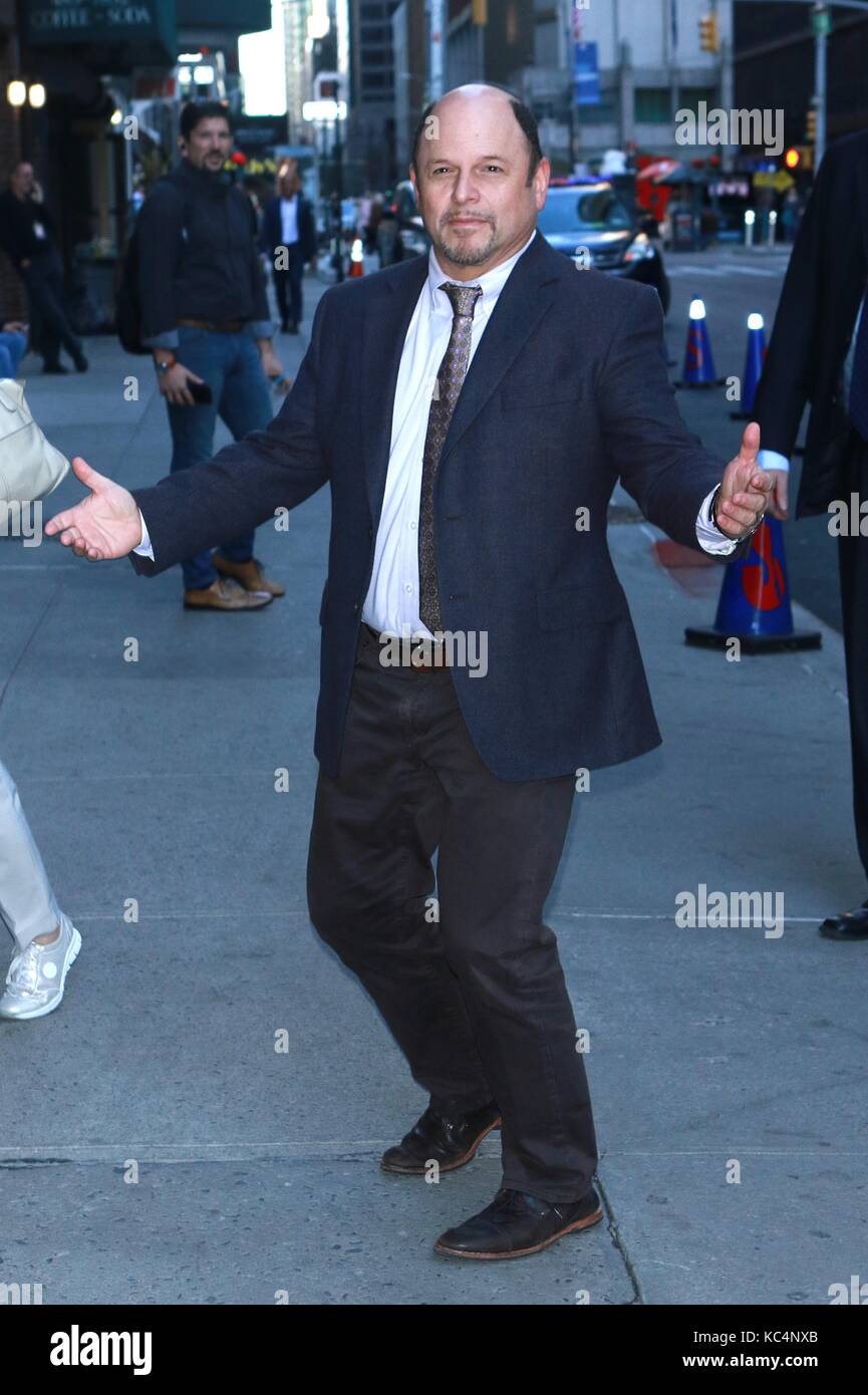 New York, NY, USA. 2nd Oct, 2017. Jason Alexander at The Late Show With ...