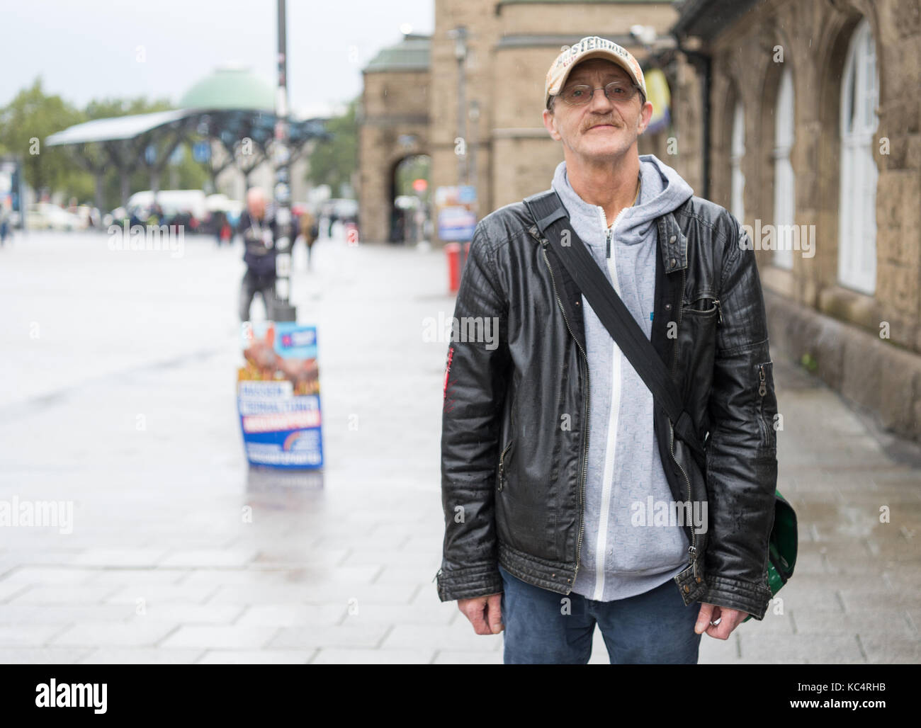 Hamburg, Germany. 17th Sep, 2017. Former homeless person Harald can be ...
