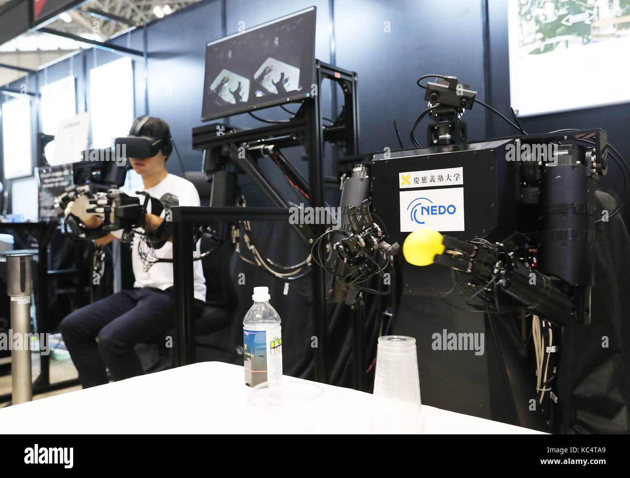 Chiba, Japan. 3rd Oct, 2017. Japan's Keio University displays robot ...
