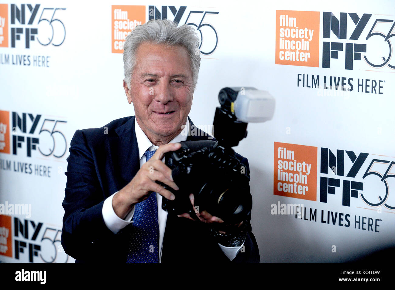 Dustin Hoffman attends 'The Meyerowitz Stories' premiere during the ...