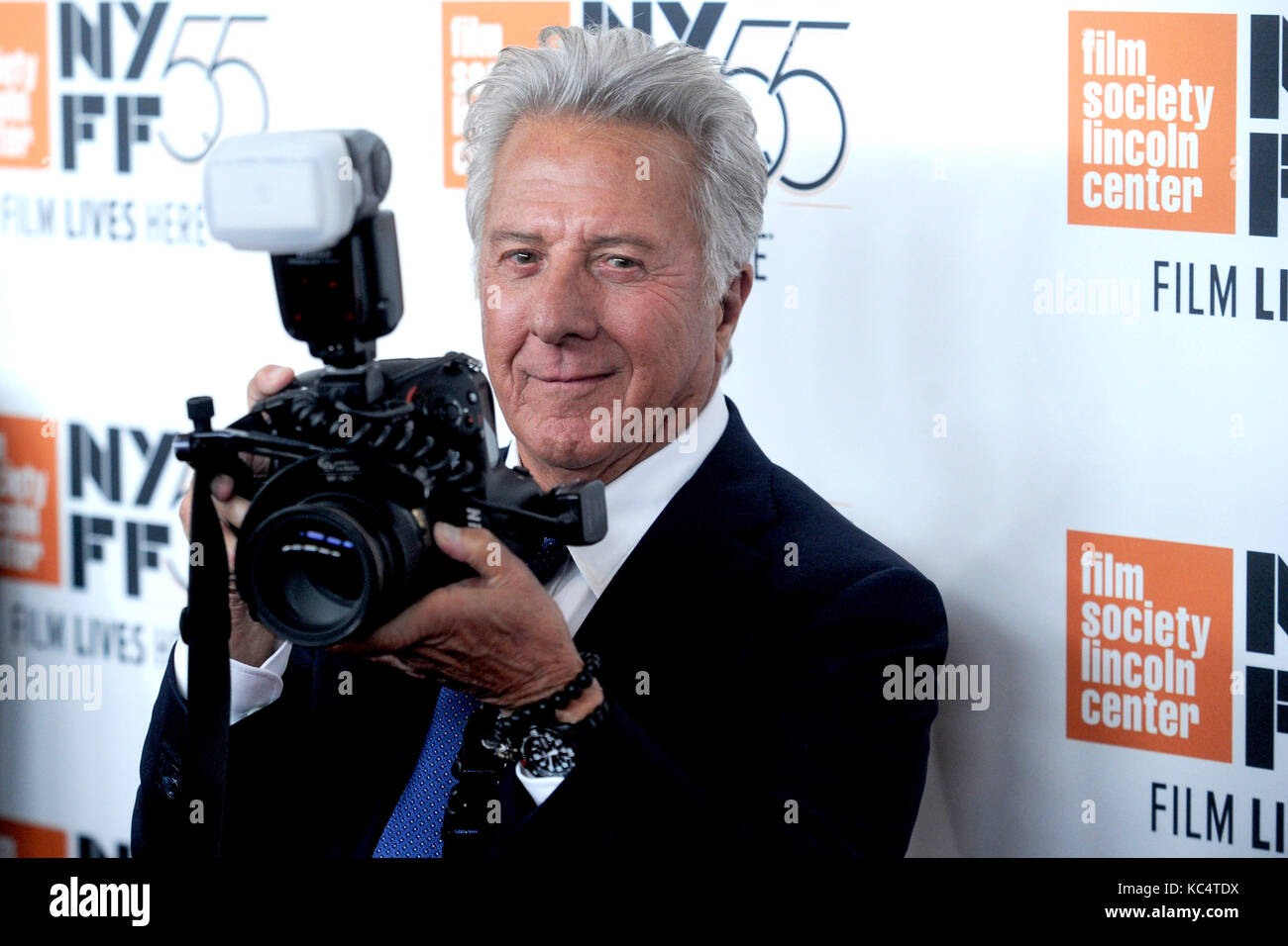 Dustin Hoffman attends 'The Meyerowitz Stories' premiere during the ...