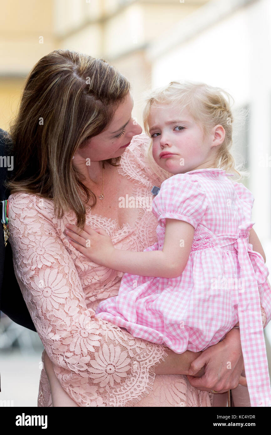 Prince Carlos, Princess Annemarie with their daughters Princess Luisa ...