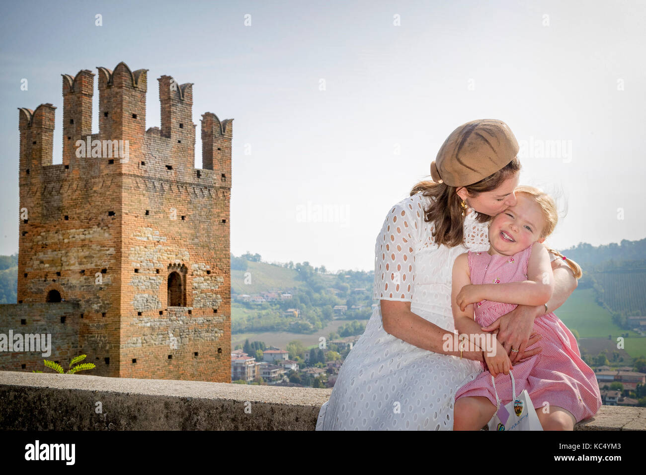 Prince Carlos, Princess Annemarie with their daughters Princess Luisa ...