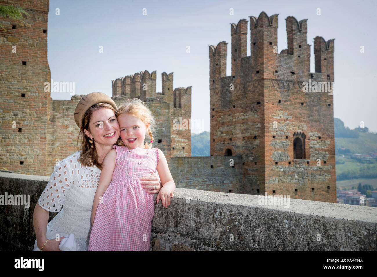 Prince Carlos, Princess Annemarie with their daughters Princess Luisa ...