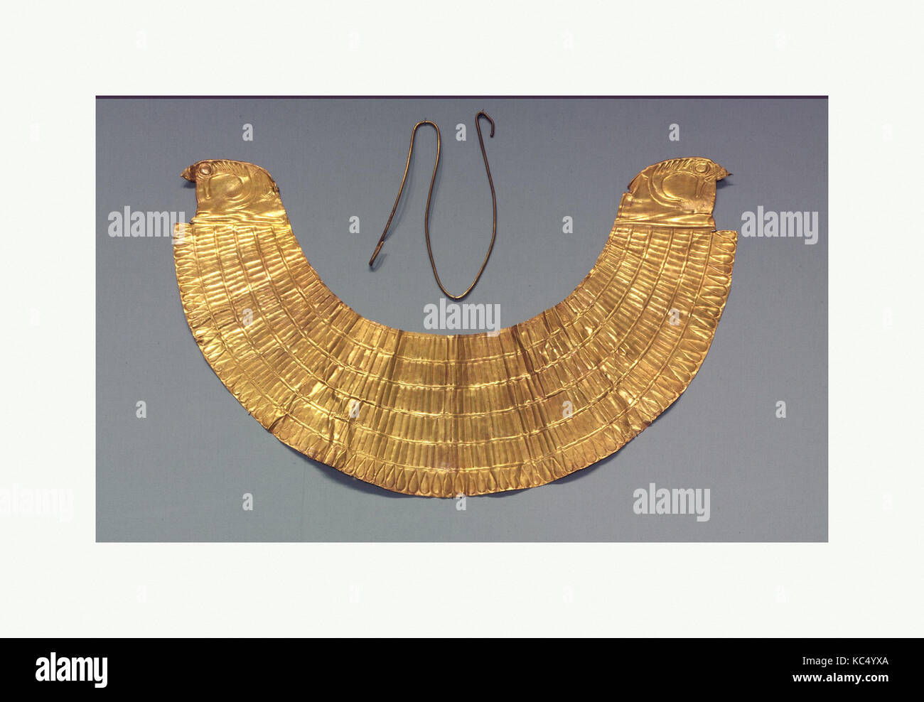 Falcon head terminals hi-res stock photography and images - Alamy