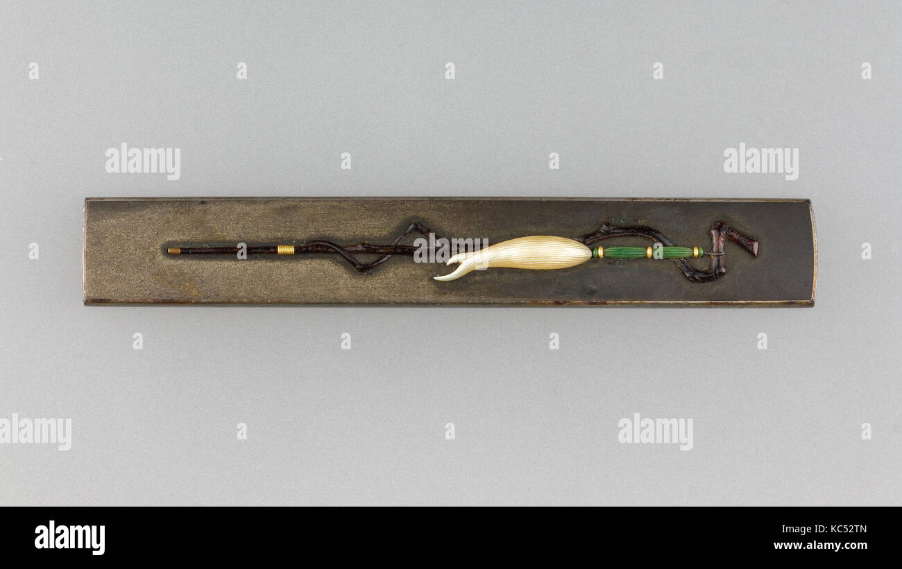 Knife Handle (Kozuka), 18th century, Japanese, Copper-silver alloy ...