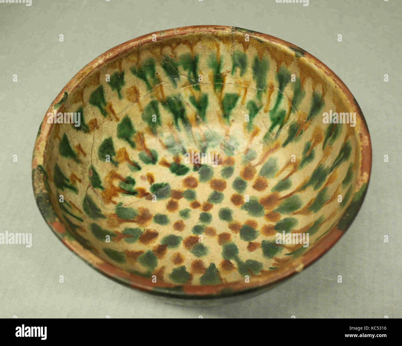 Six vessels hi-res stock photography and images - Alamy