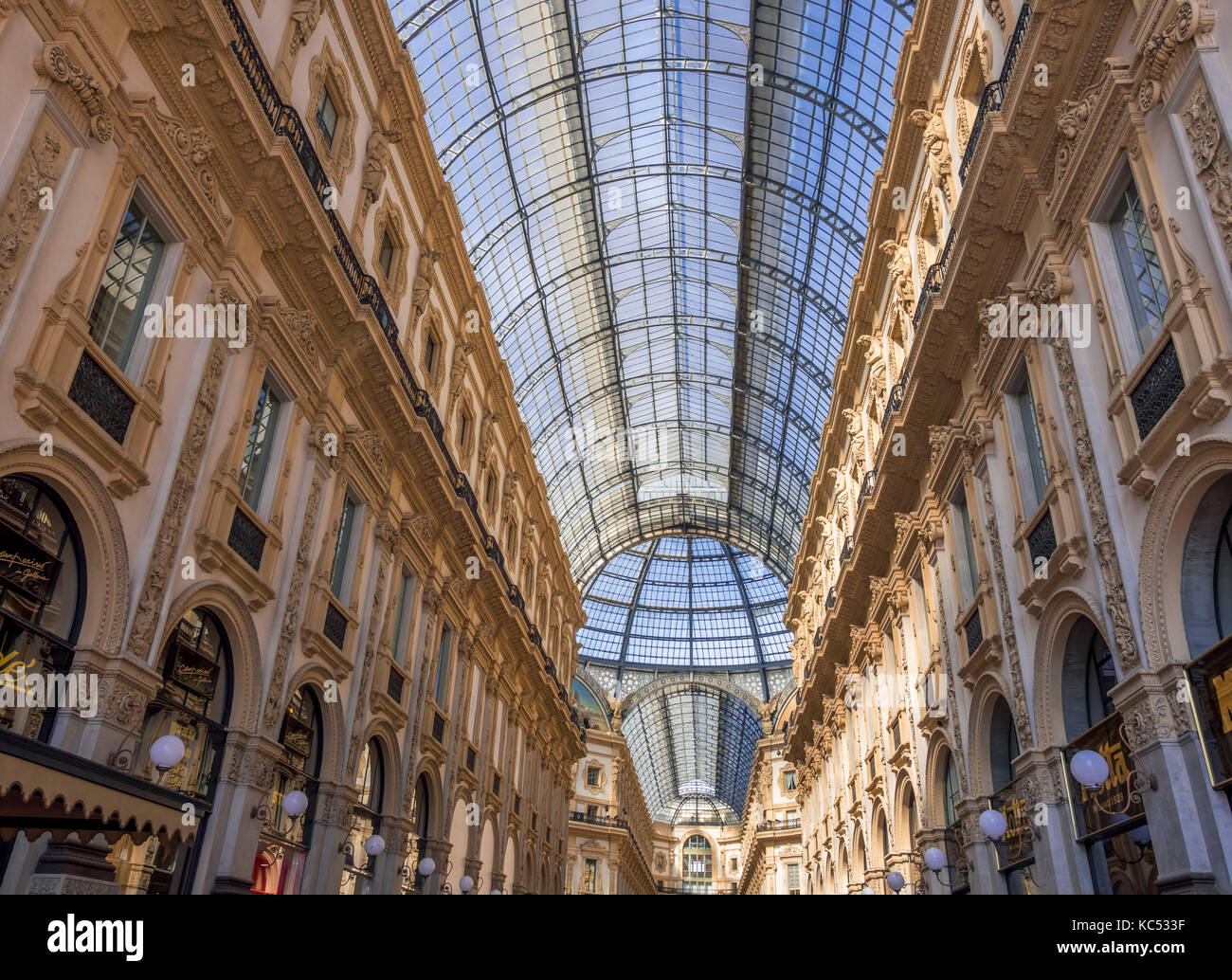 Historic centre of milano hi-res stock photography and images - Alamy