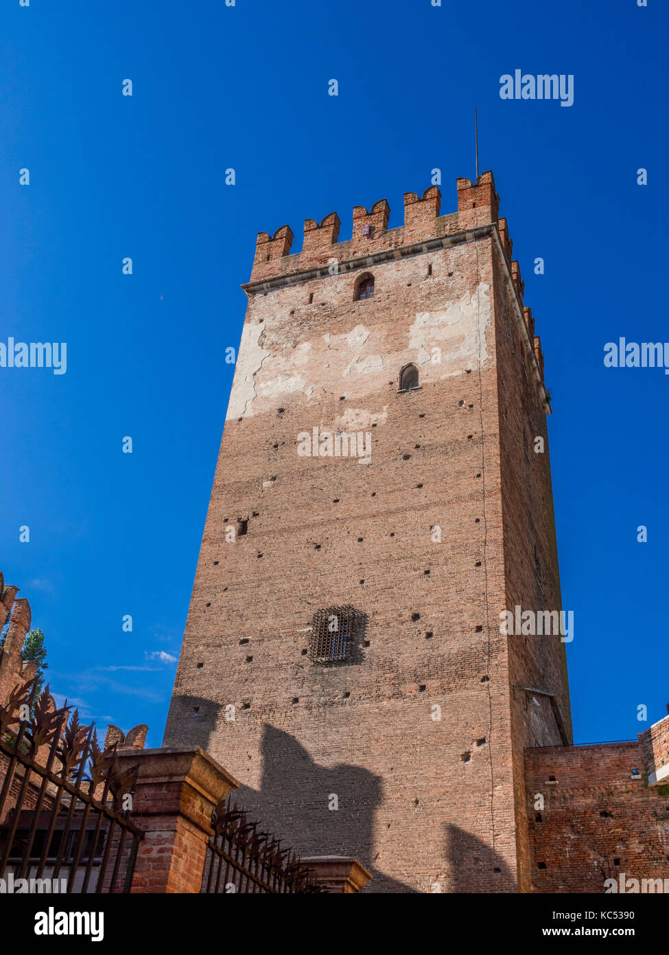 Castelvecchio museum hi-res stock photography and images - Alamy