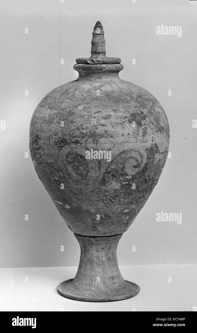 Vase with stand and cover, Tang dynasty (618–907) (?), China, Pottery ...