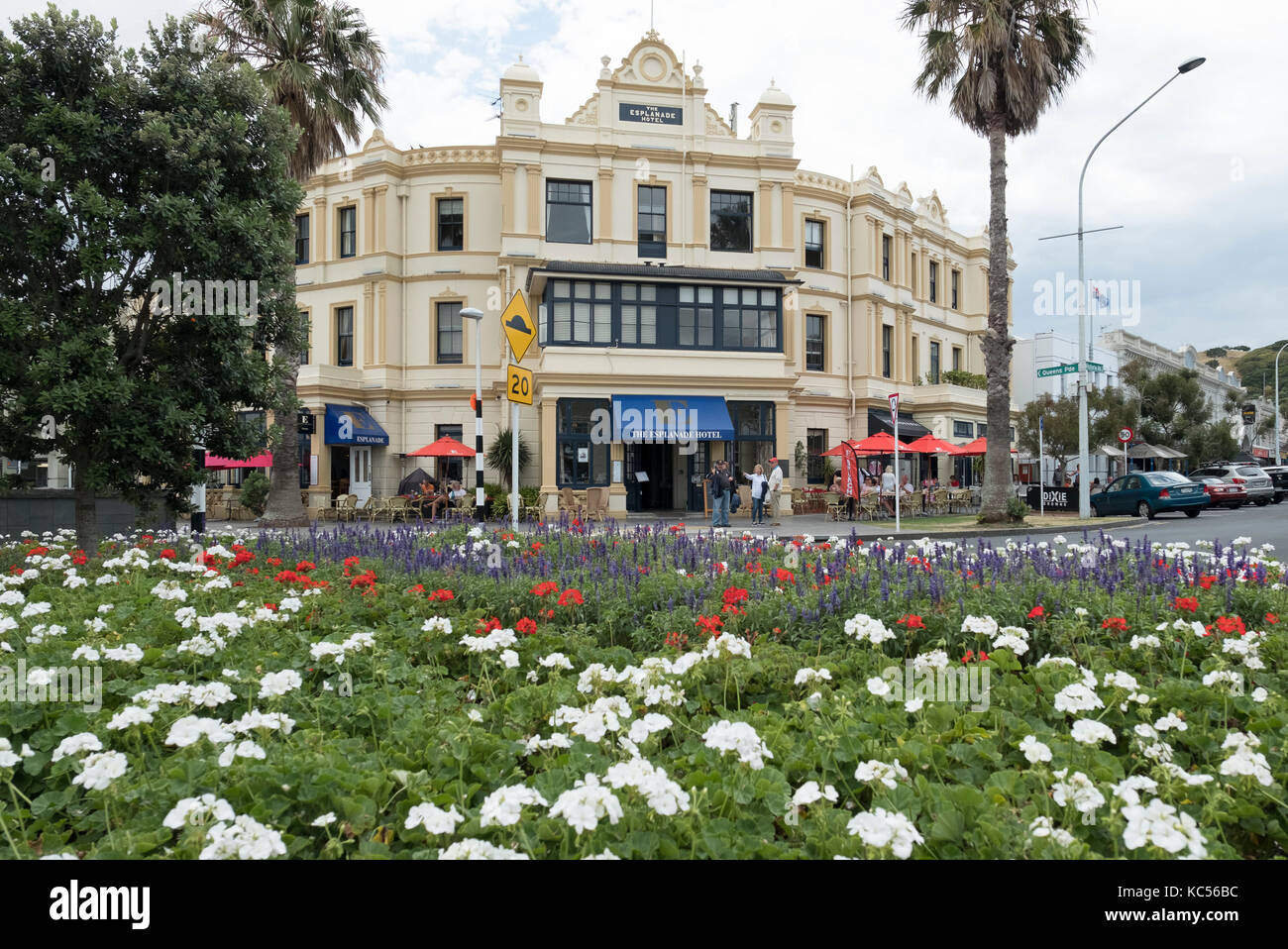 Devonport esplanade hotel hi-res stock photography and images - Alamy