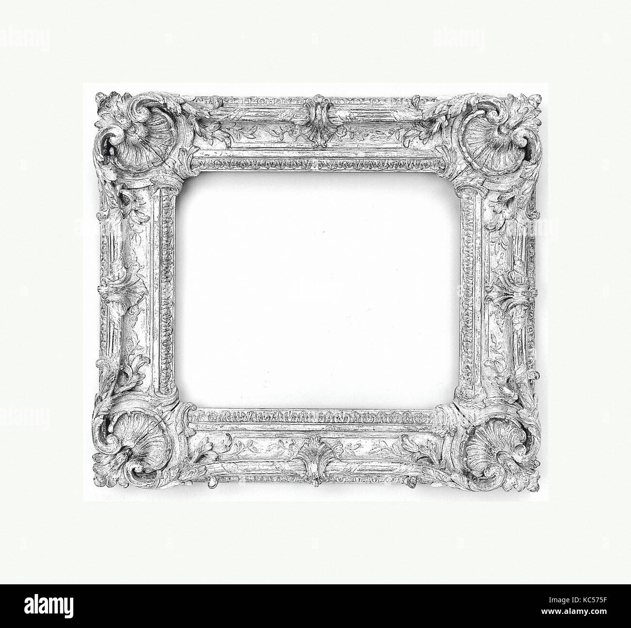 Hollow keys hi-res stock photography and images - Alamy