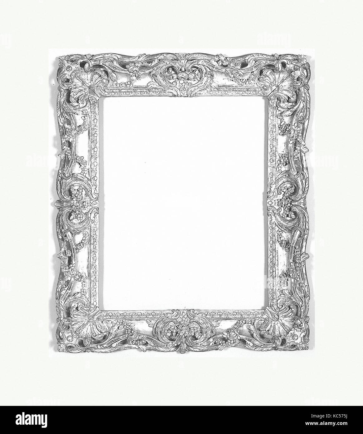 Swept frame, 19th century (style 1760–70), Southern France, Oak, 112 x ...