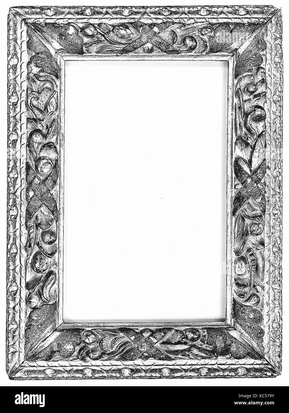 Wreath frame, late 16th century, Italian, Venice, Pine, Overall: 13 3/4 ...