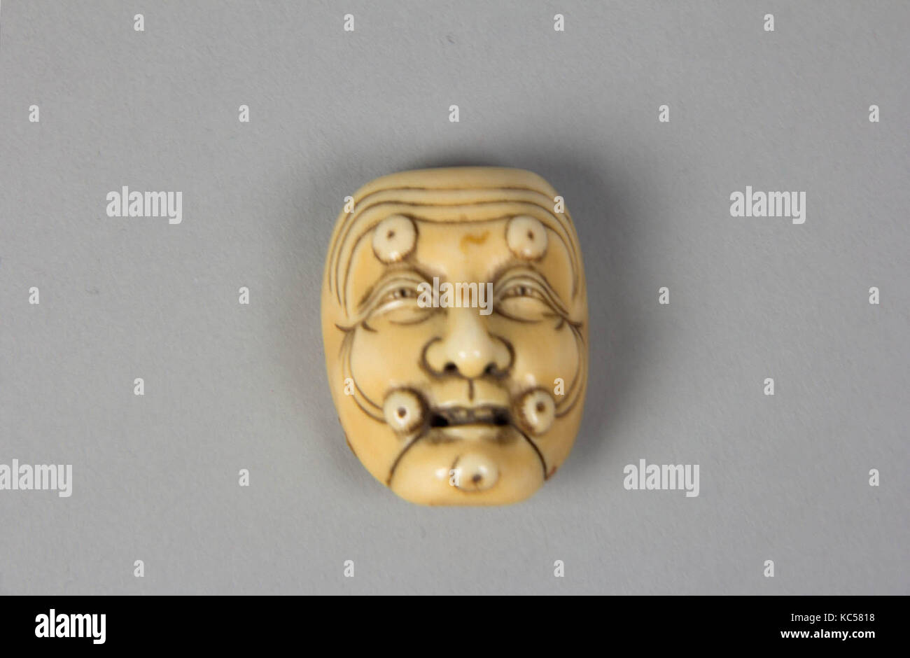 Noh Mask: Okina, Edo period (1615–1868)–Meiji period (1868–1912), mid ...