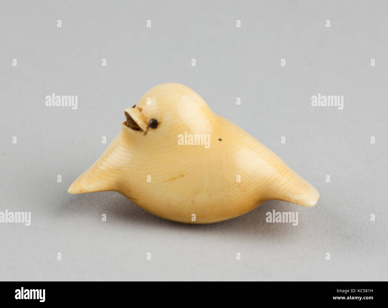 Netsuke of Young Sparrow, 19th century, Japan, Ivory, H. 7/8 in. (2.2 ...