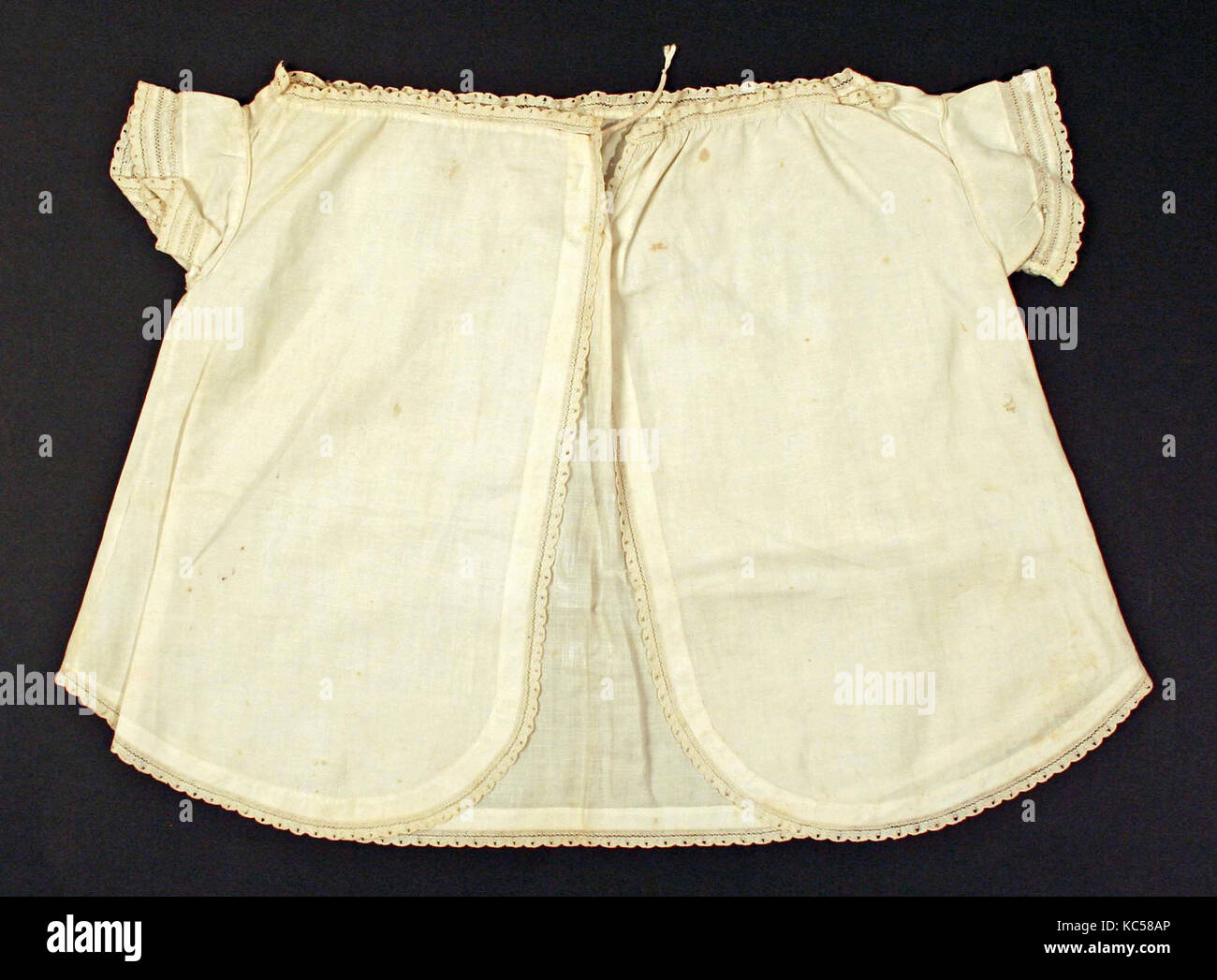 Apron, 1860–69, American, linen Stock Photo - Alamy
