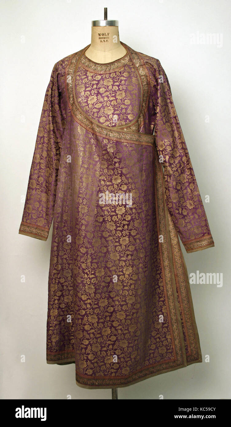 Silver gilt hi-res stock photography and images - Alamy