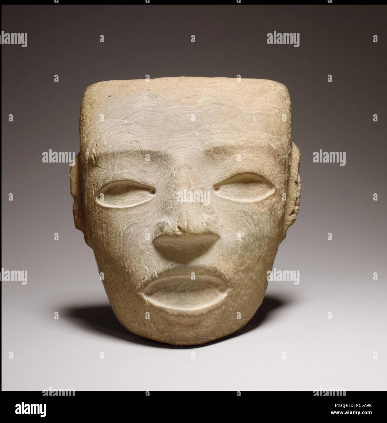 Mesoamerica mask hi-res stock photography and images - Alamy