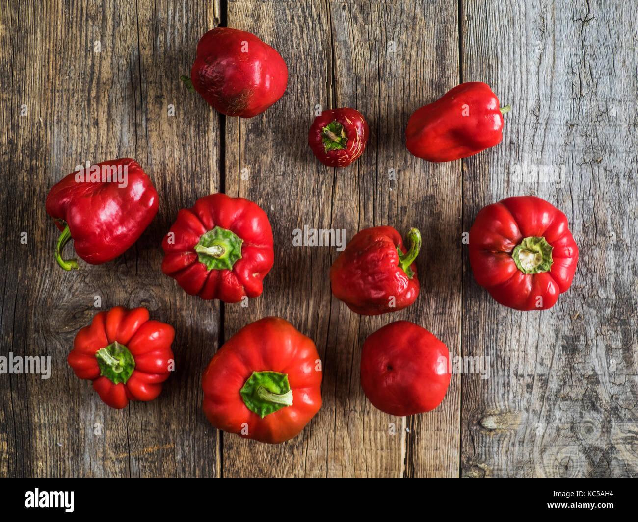 Fresh organic bell pepper, sweet pepper or capsicum on old weathered ...