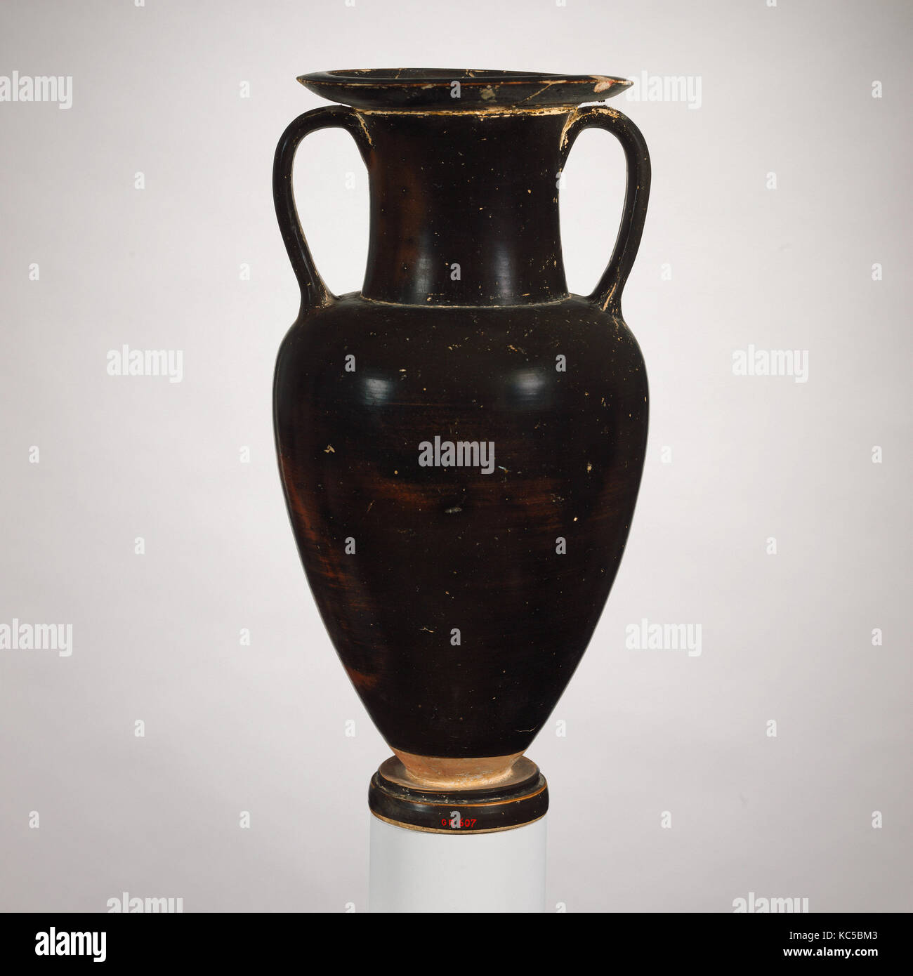 Amphora 4 5th century hi-res stock photography and images - Alamy