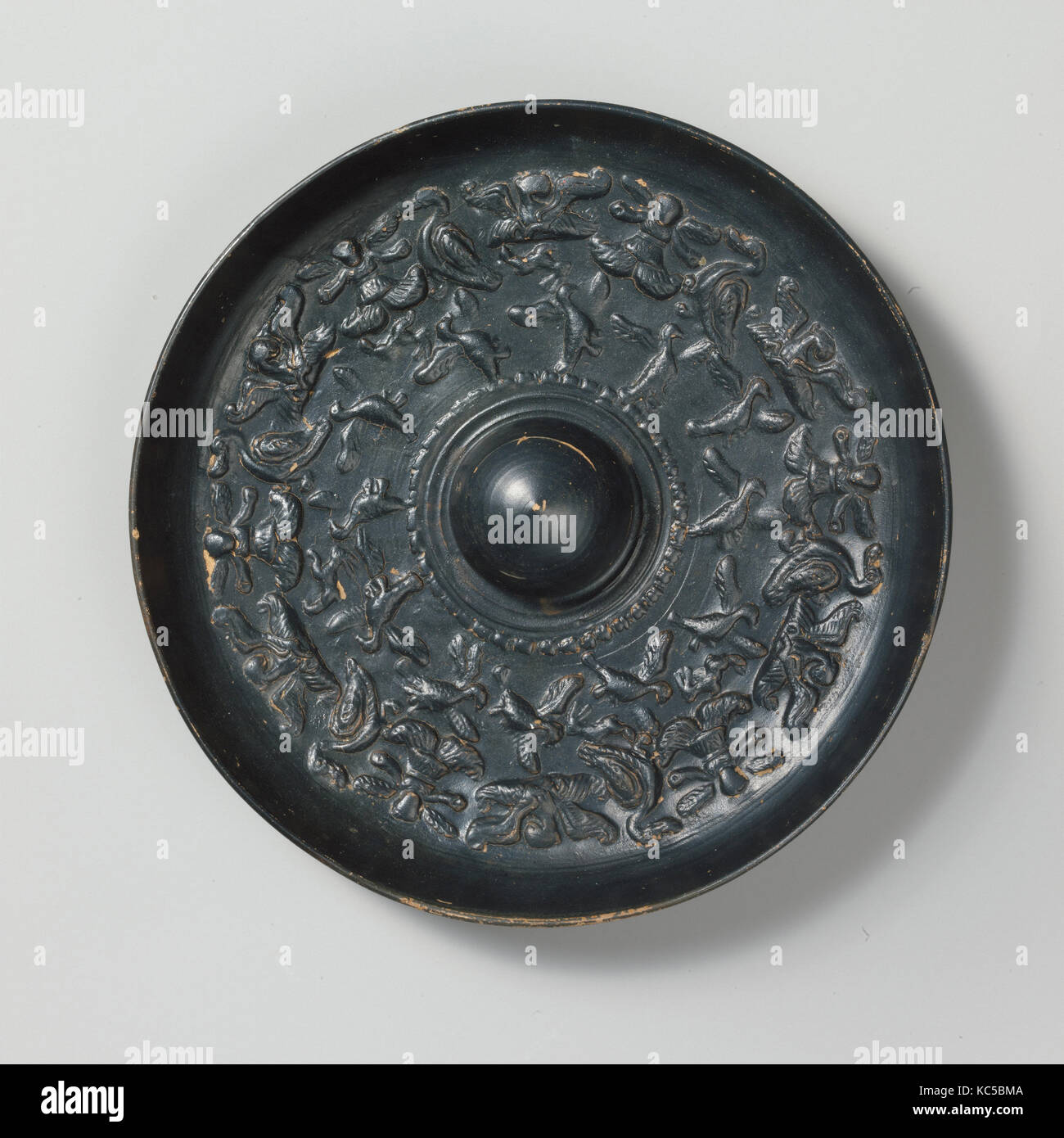 Libation hi-res stock photography and images - Alamy