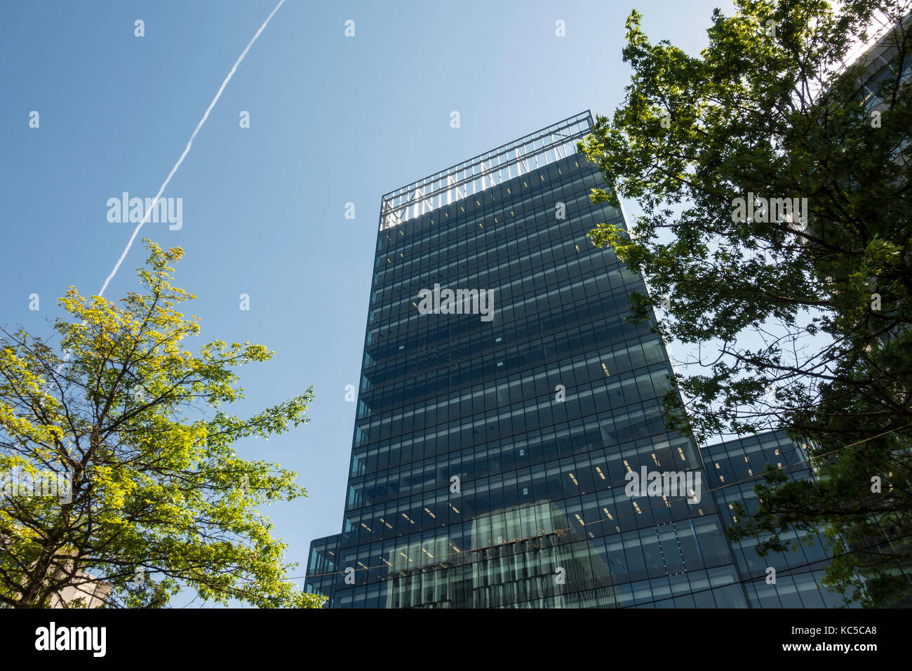 Number one spinningfields hi-res stock photography and images - Alamy