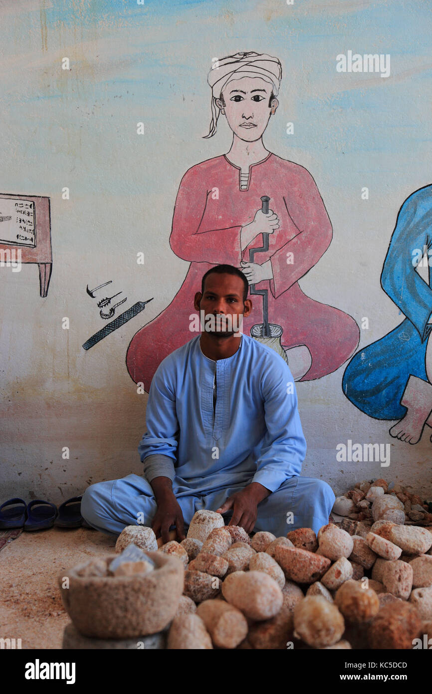 Men, Workers in an alabaster factory in Luxor, Africa, Egypt Stock ...