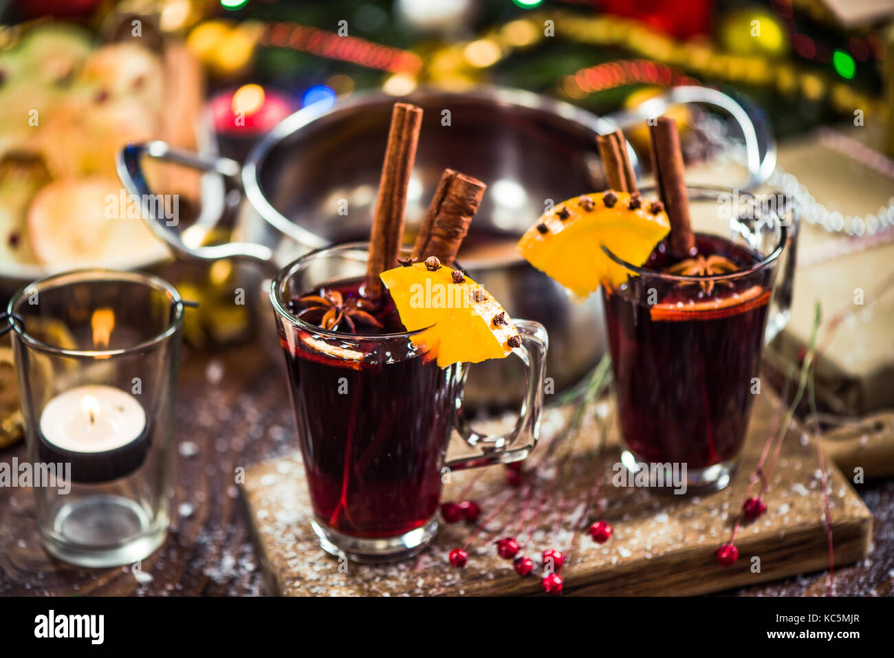 Warming hot mulled wine Stock Photo - Alamy
