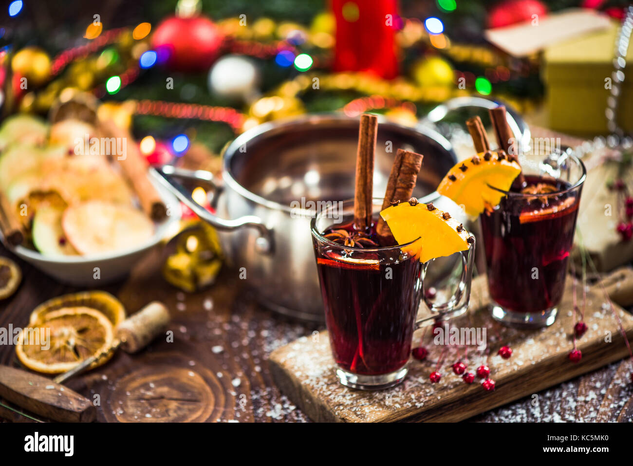 Spiced hot Christmas festive red wine Stock Photo - Alamy