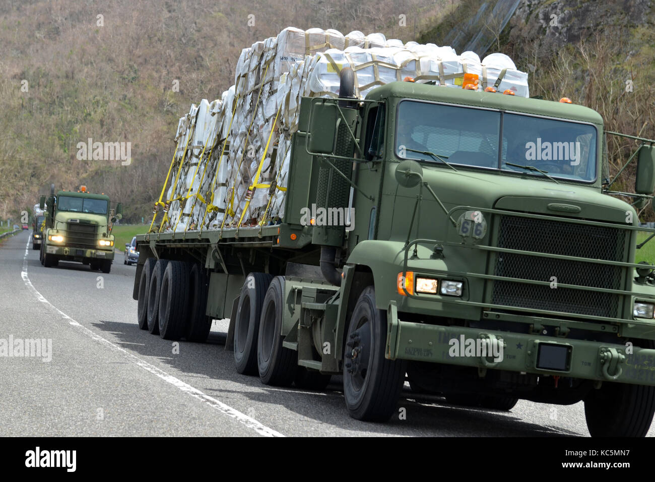 U.S. Army Reserve distribution convoy head to Juana Diaz, Puerto Rico ...