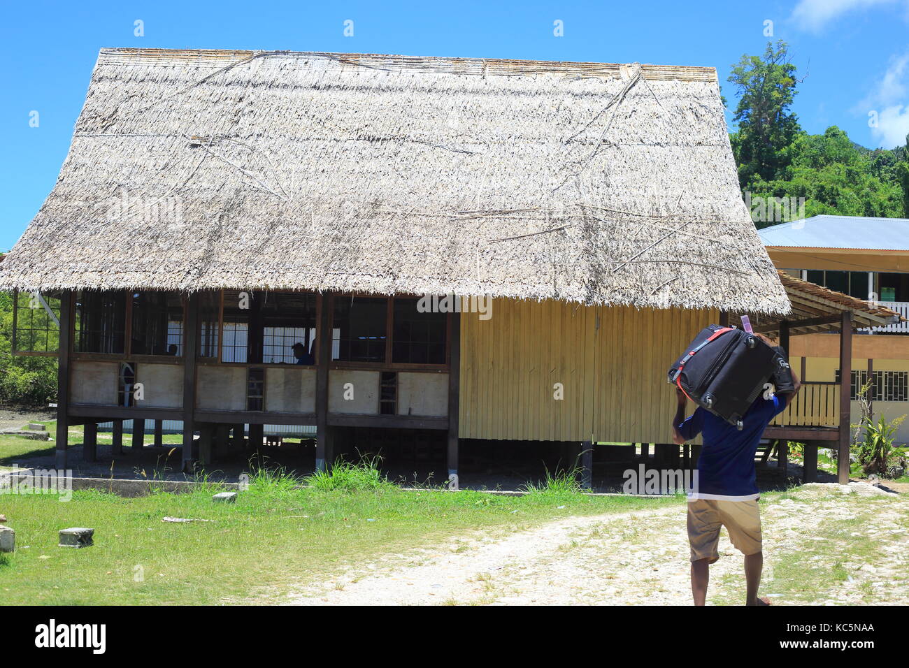 Small Village of Solomon Island Stock Photo - Alamy