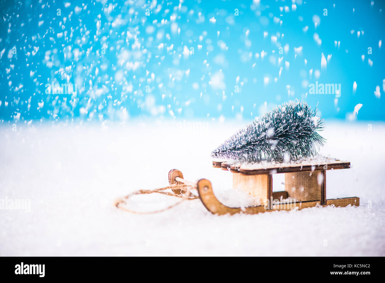 Sledge ball hi-res stock photography and images - Alamy