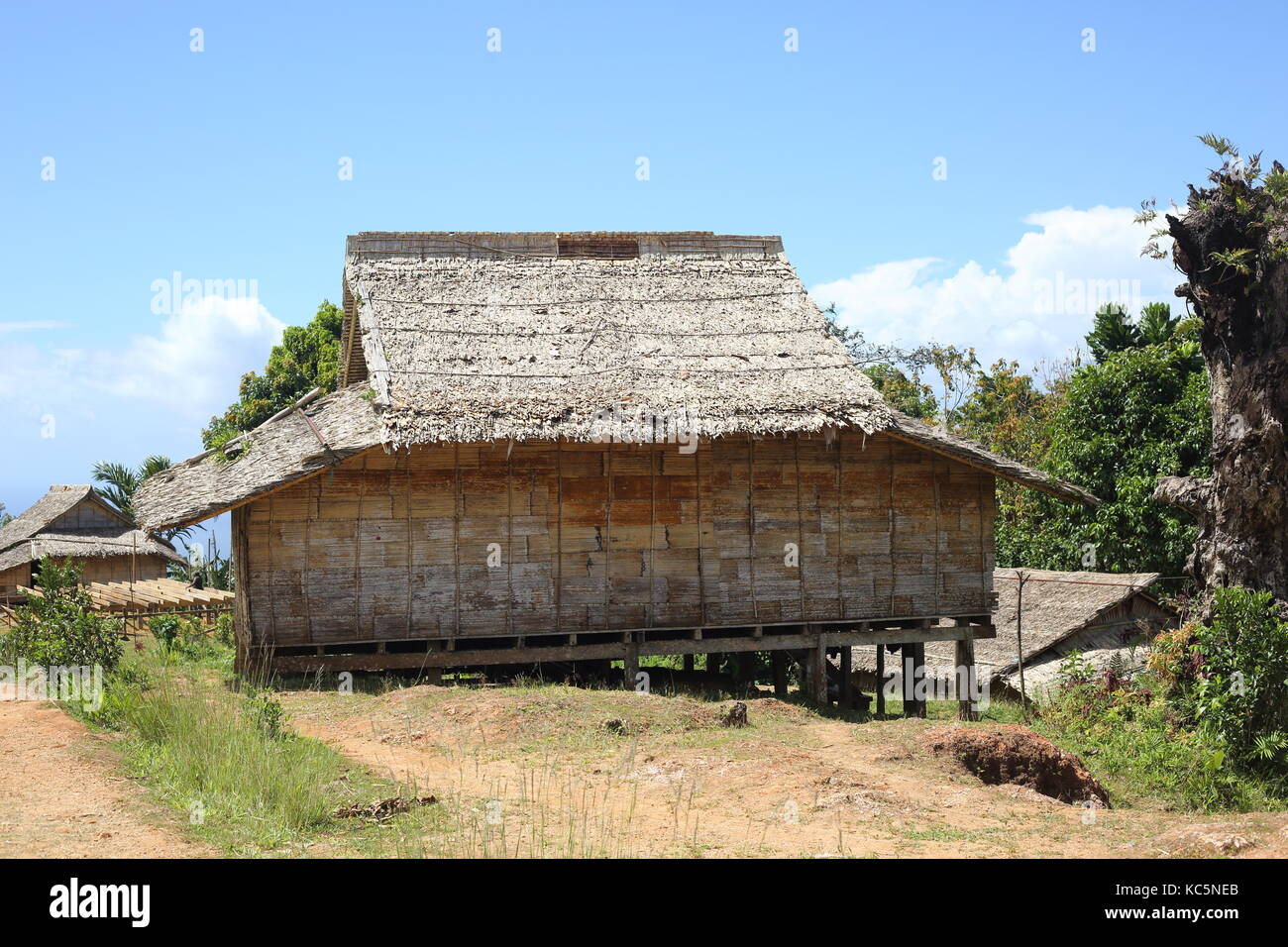 Small Village of Solomon Island Stock Photo - Alamy