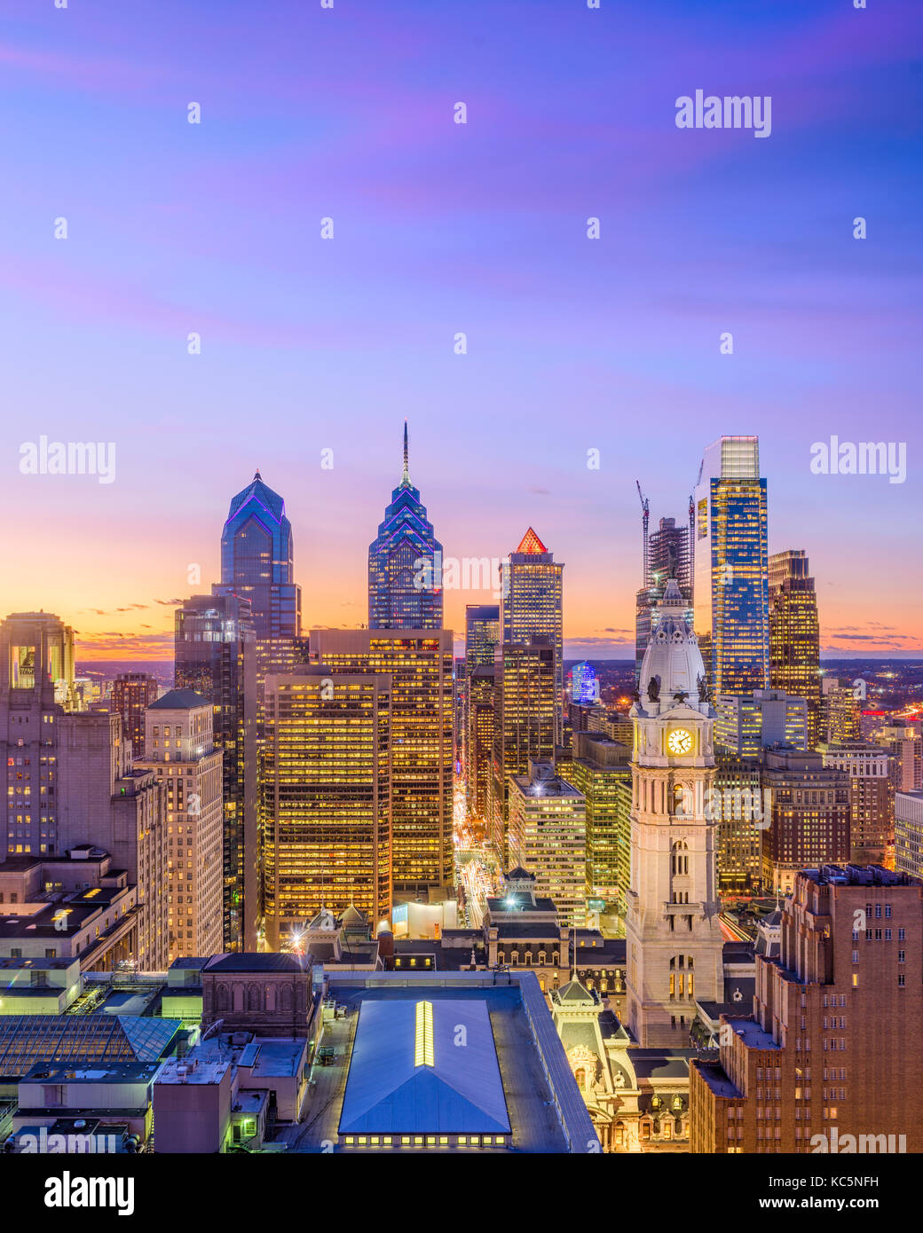 Philadelphia, Pennsylvania, USA downtown skyline at twilight Stock ...