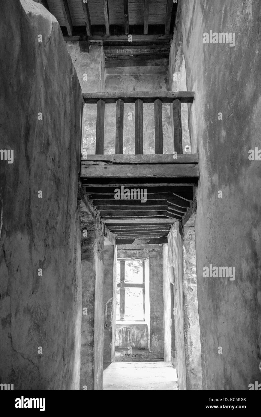 Old ruins of stately home Stock Photo - Alamy