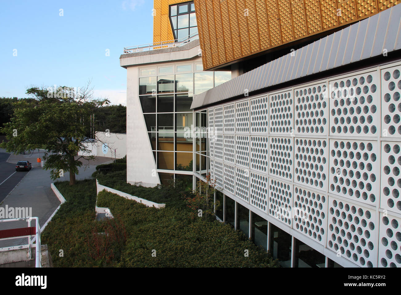 Music hall (Philharmonie und Kammermusiksaal) in Berlin (Germany Stock ...