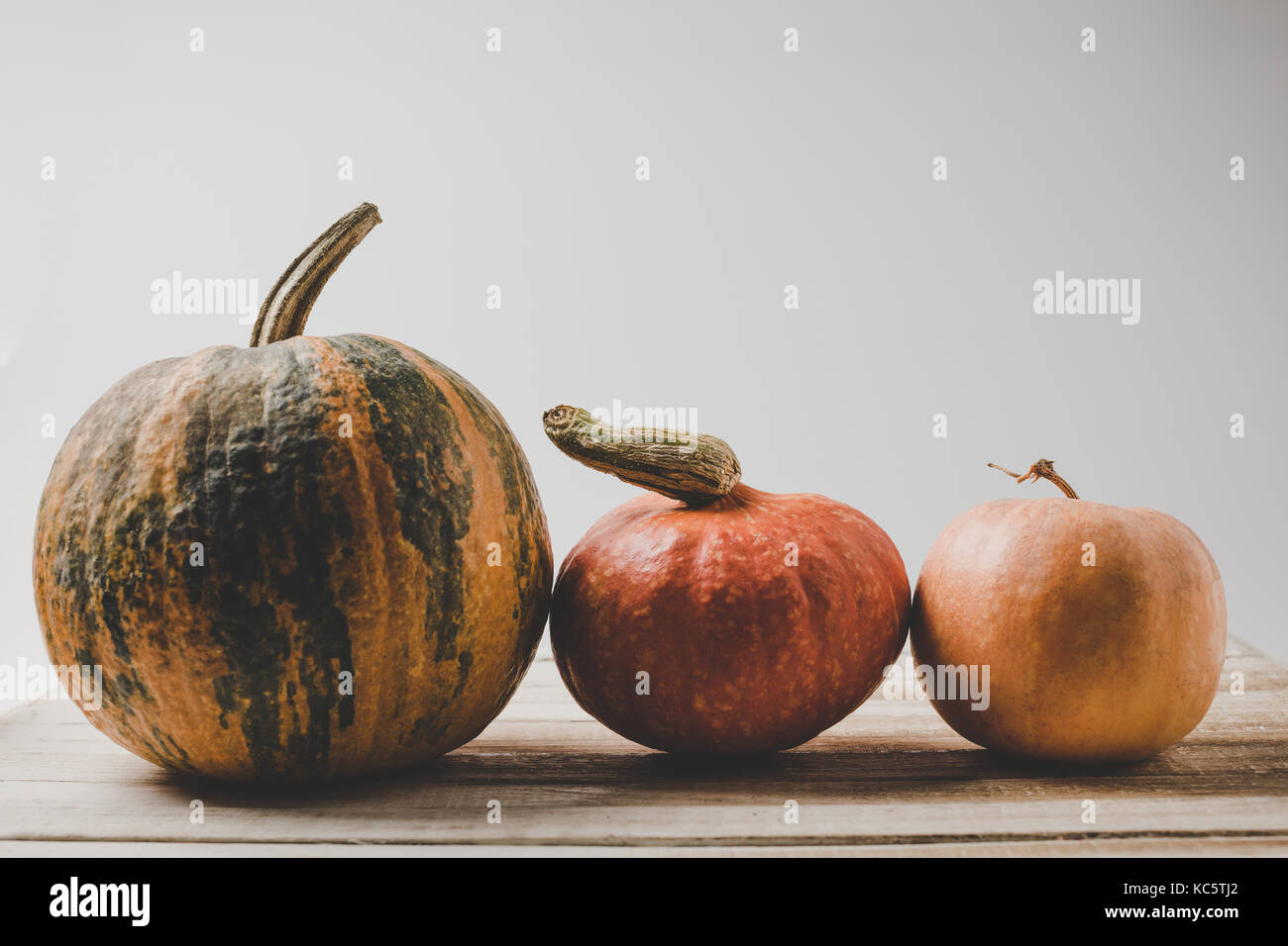 Close up assortment pumpkins hi-res stock photography and images - Alamy