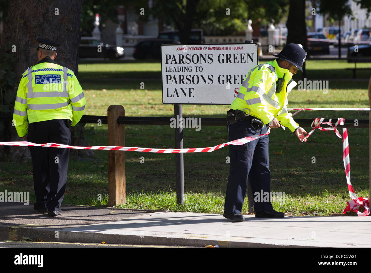 Emergency services attend area hi-res stock photography and images - Alamy