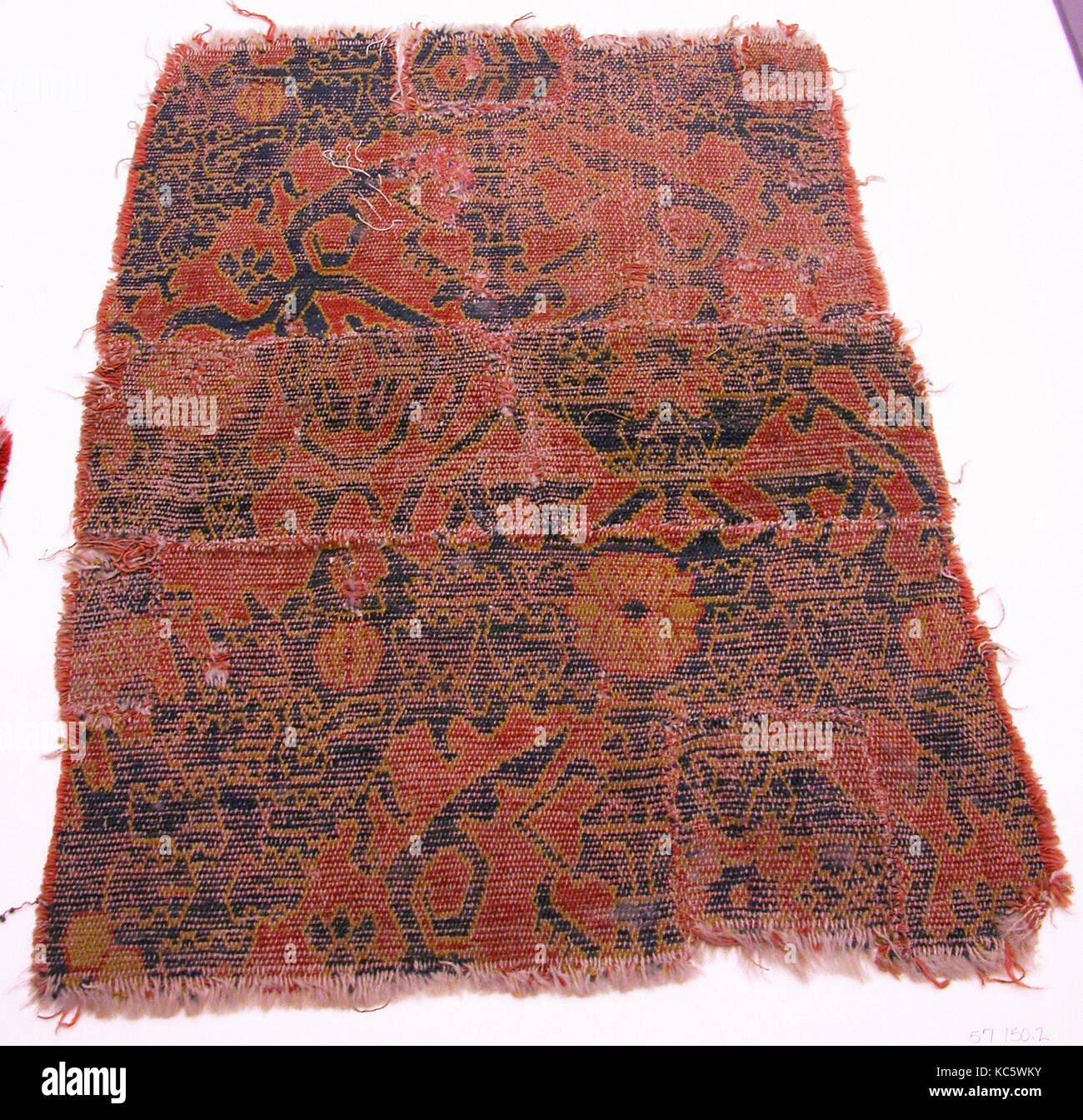 Fragment, 15th–16th century, Attributed to Spain, Wool (warp, weft and ...
