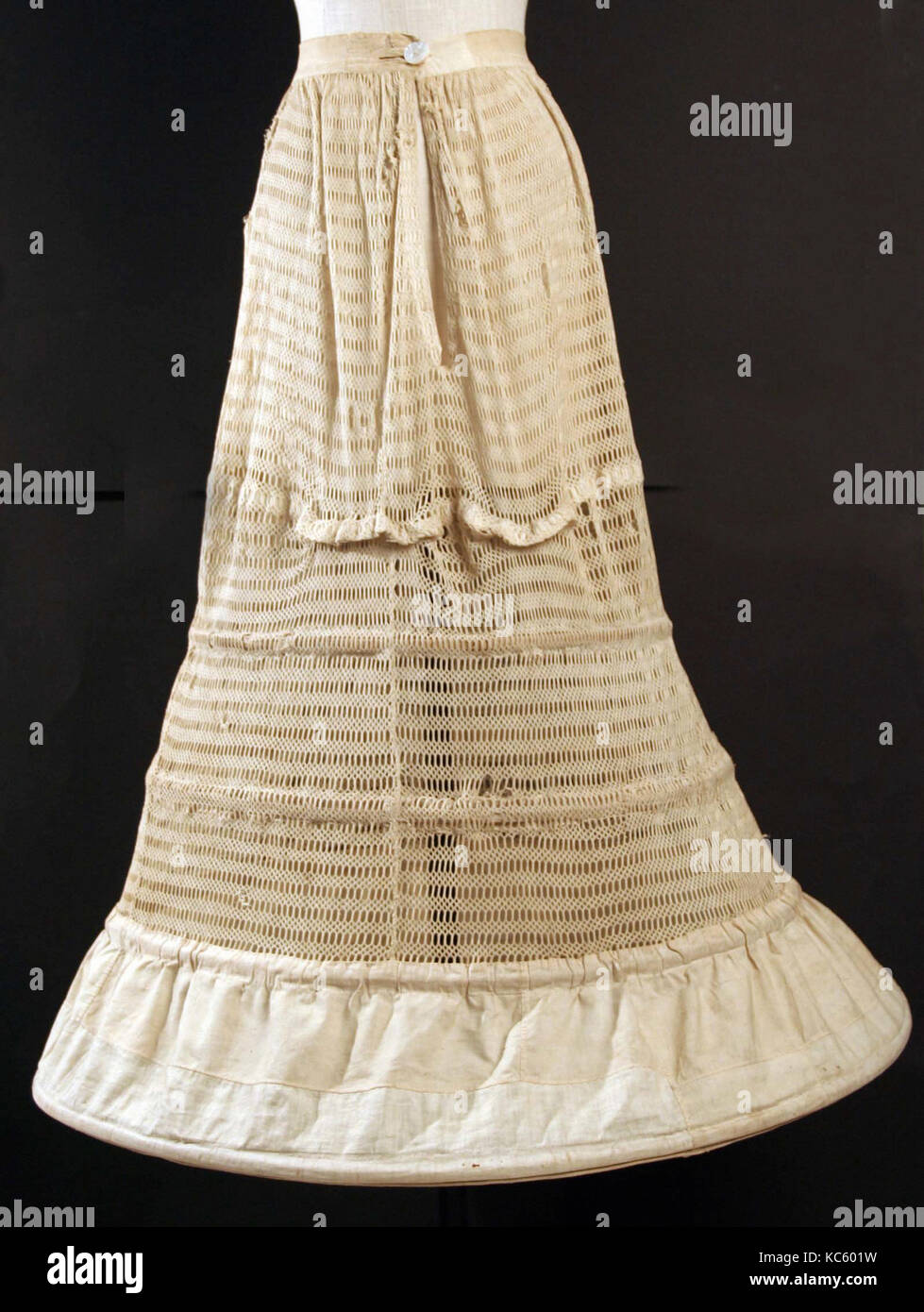 Cage crinoline, 1850–55, American or European Stock Photo - Alamy