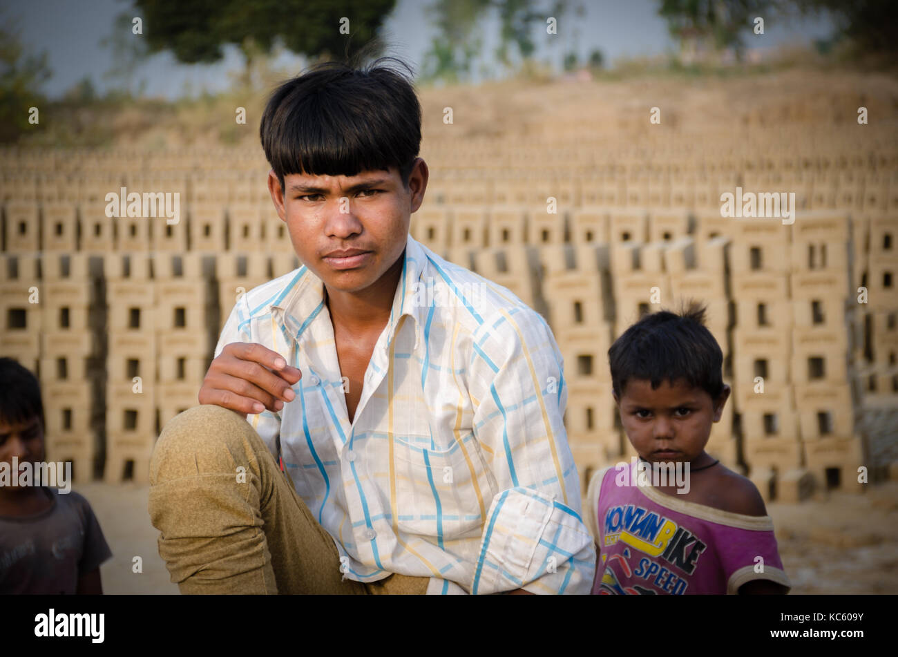 Indian child boy standing pose hi-res stock photography and images - Alamy
