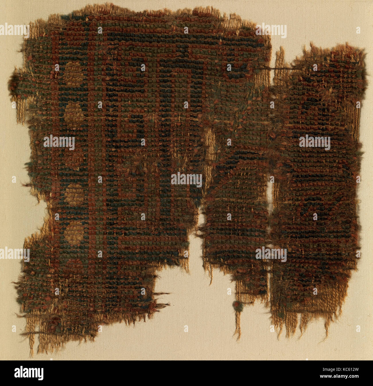 Fragment, 14th century, Attributed to Turkey, Wool (warp, weft and pile ...