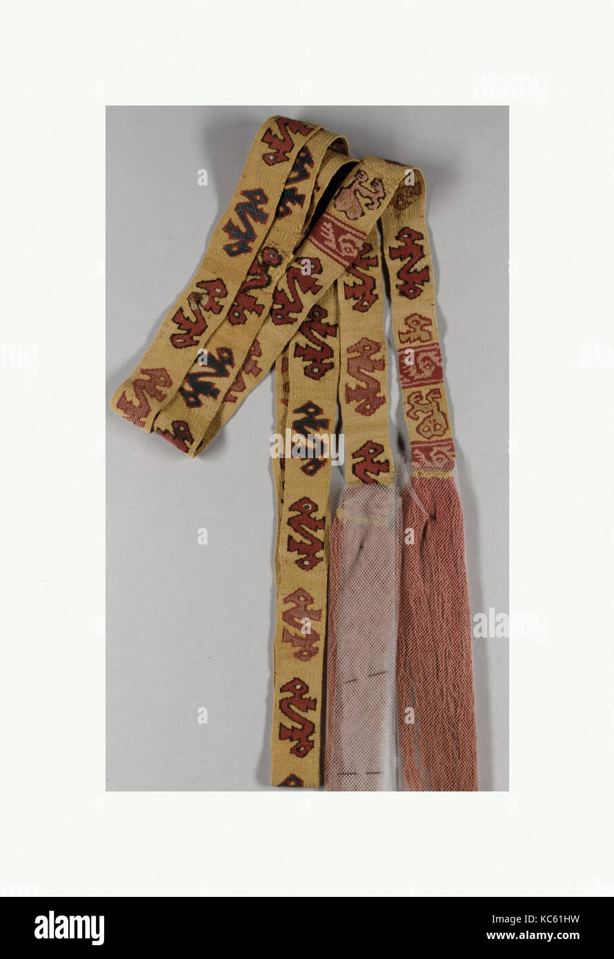 Tapestry sash hi-res stock photography and images - Alamy