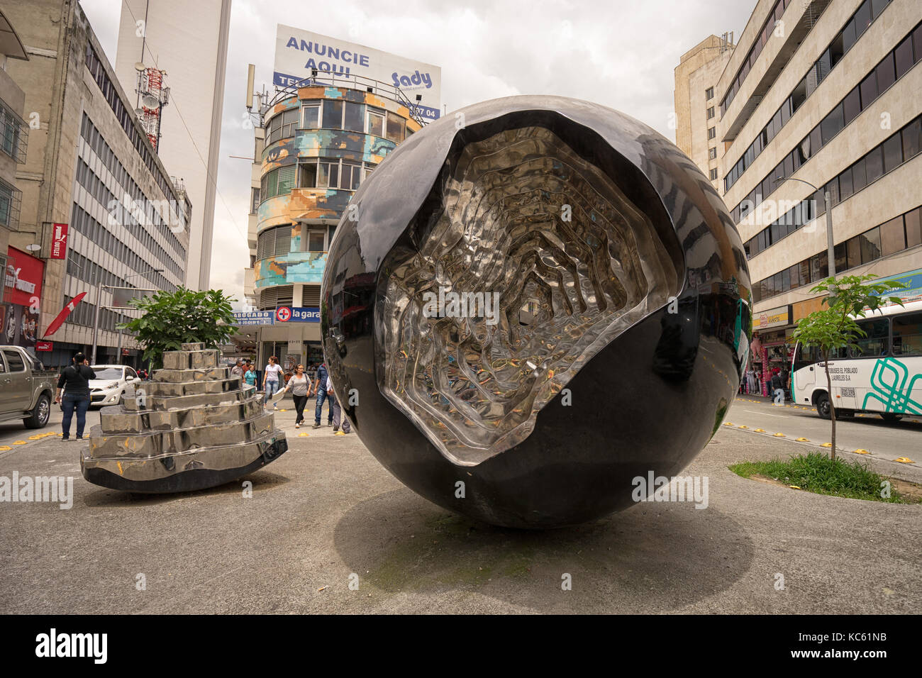 Statues in south america hi-res stock photography and images - Alamy