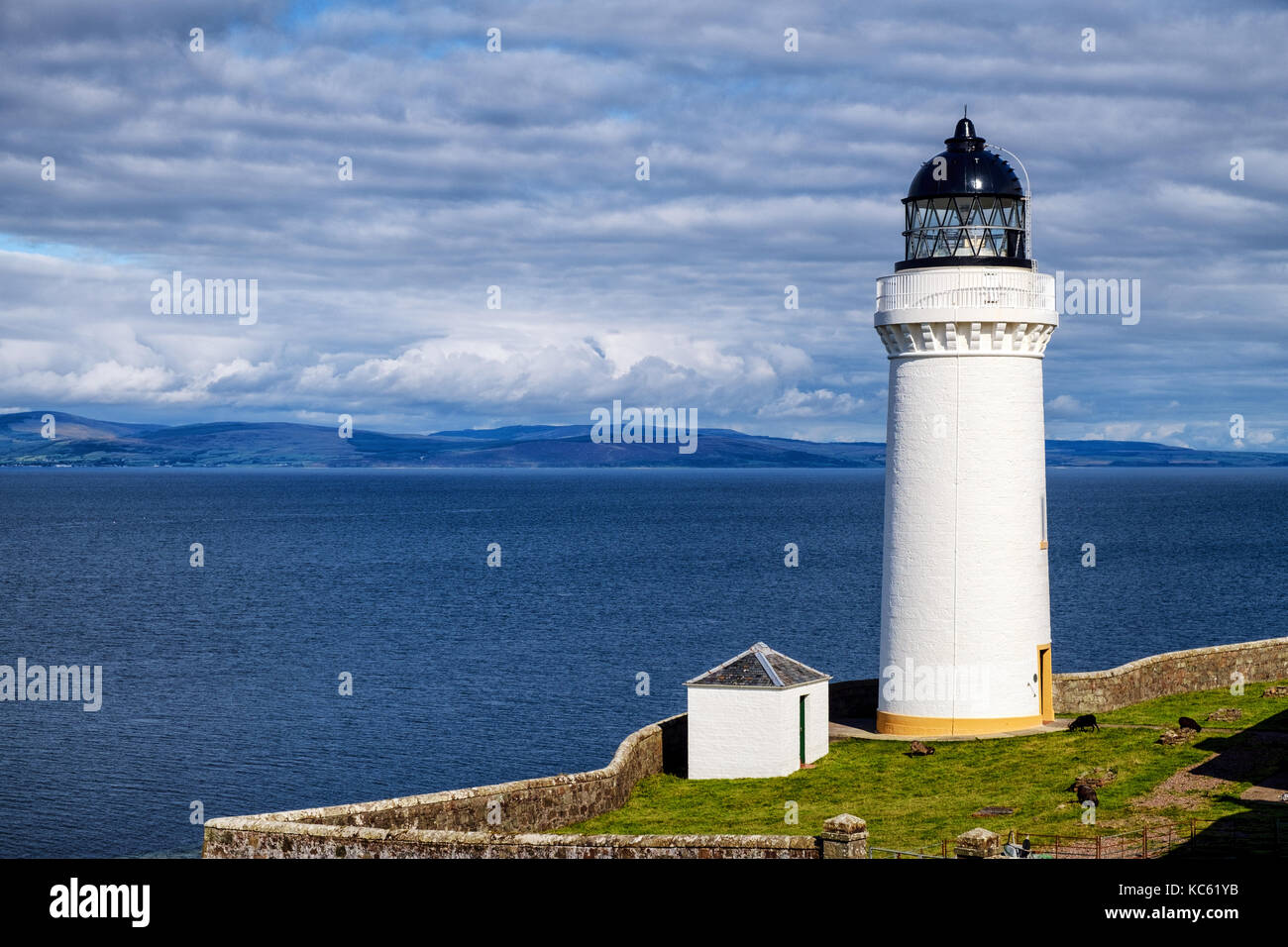 Davaar island lighthouse scotland hi-res stock photography and images ...
